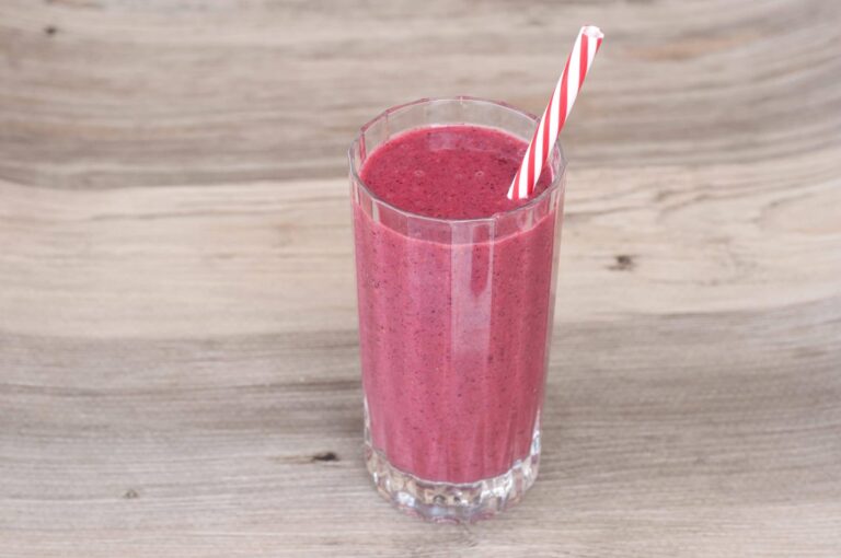 Rainbow Smoothies - Super Healthy Kids