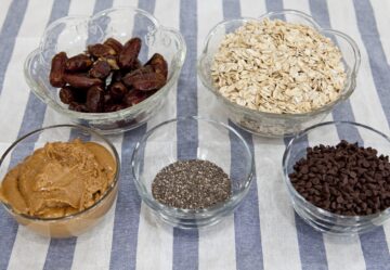 Chocolate & Dates Snack Bites - Super Healthy Kids