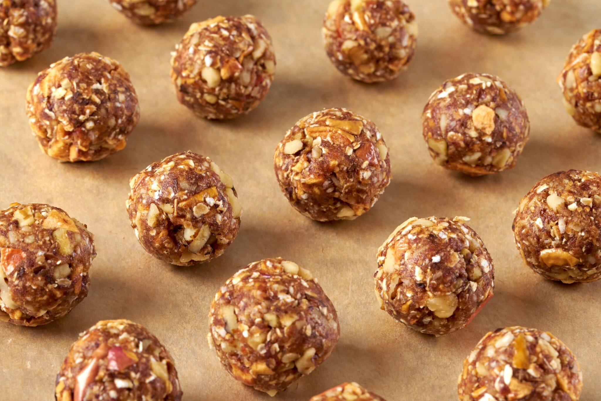 Apple Cinnamon Energy Balls - Super Healthy Kids