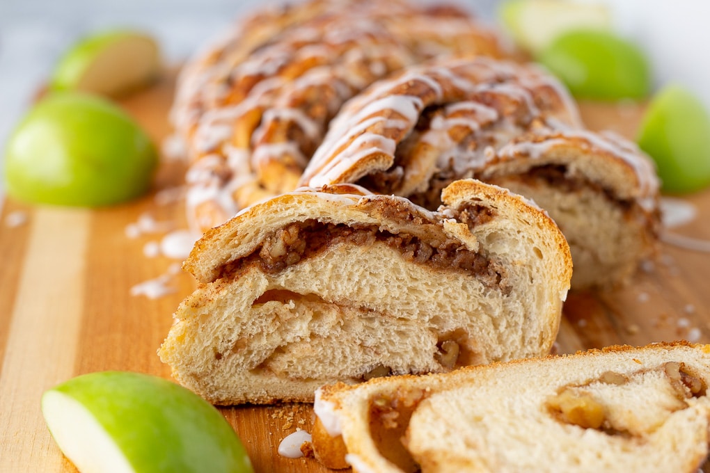 Spiced Apple Twist Bread Recipe - SHK