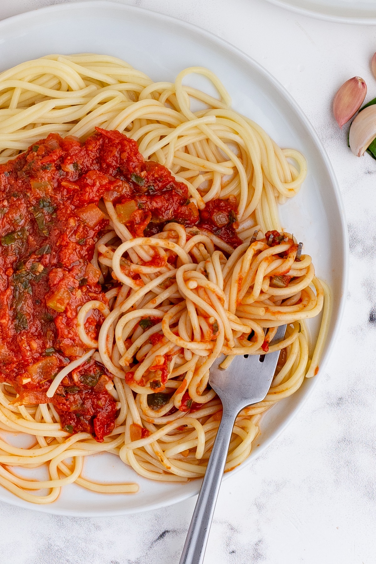 Deliciously Easy Homemade Pasta Sauce - In Under 20 Minutes!