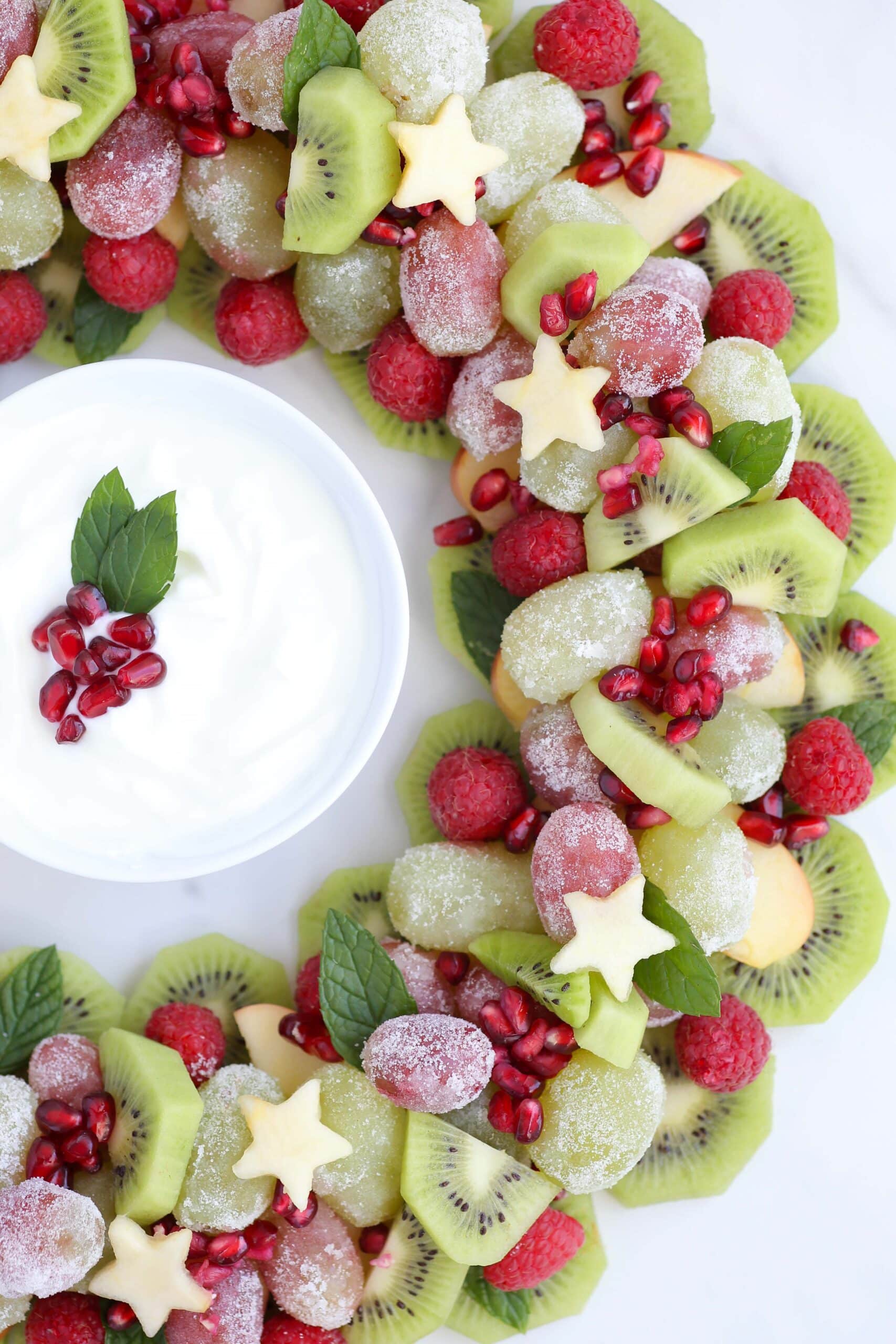 Christmas Fruit Tray - Super Healthy Kids