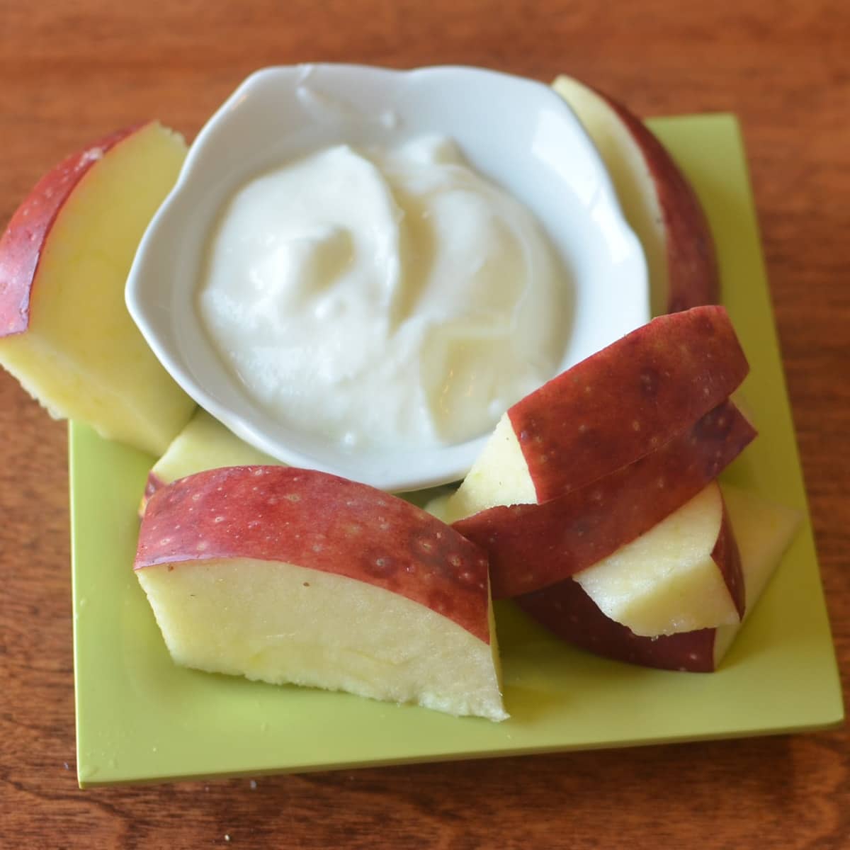 Apples and Yogurt Dip | Super Healthy Kids
